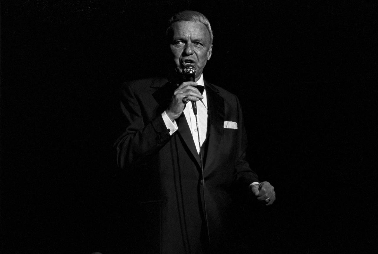 Inside Frank Sinatra's Sad Final Days — Longtime Manager Tells All