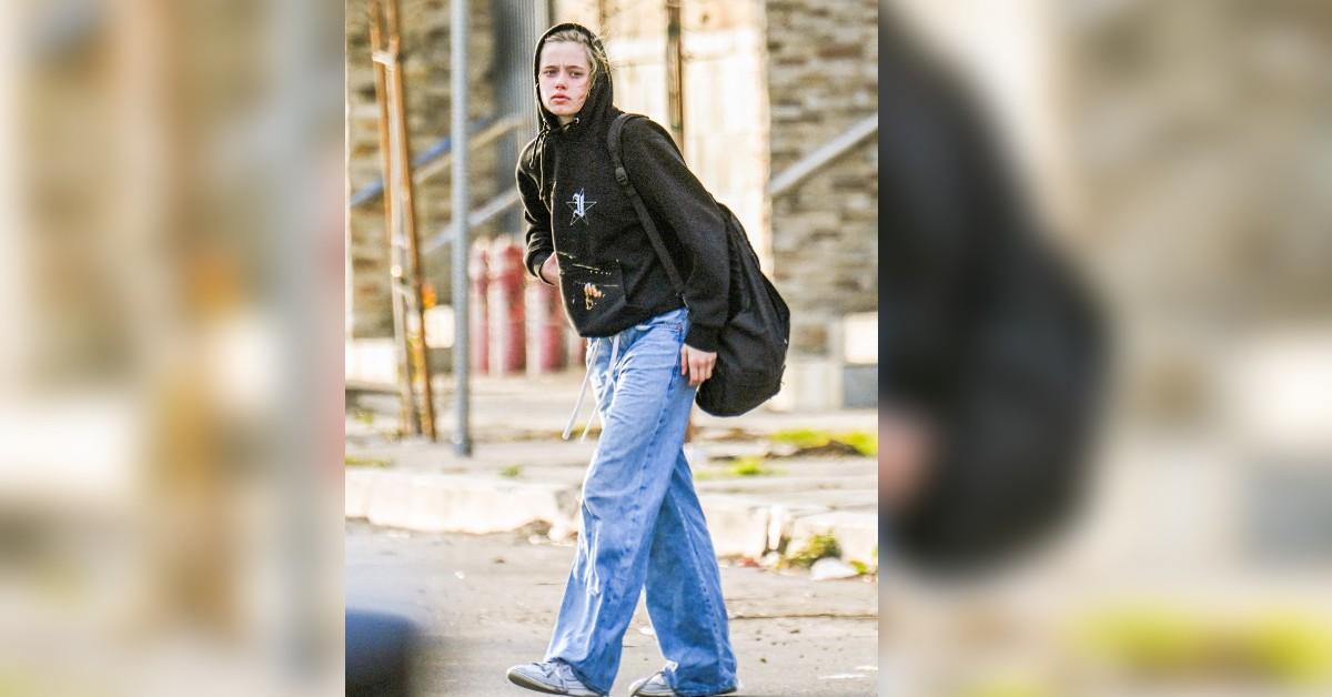Angelina Jolie's Daughter Shiloh Gets VERY Intimate With Female Dancer ...