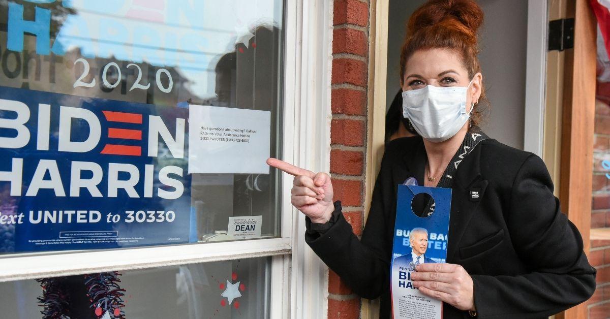 Debra Messing Has Meltdown On Call To WH After Roe V. Wade Reversal