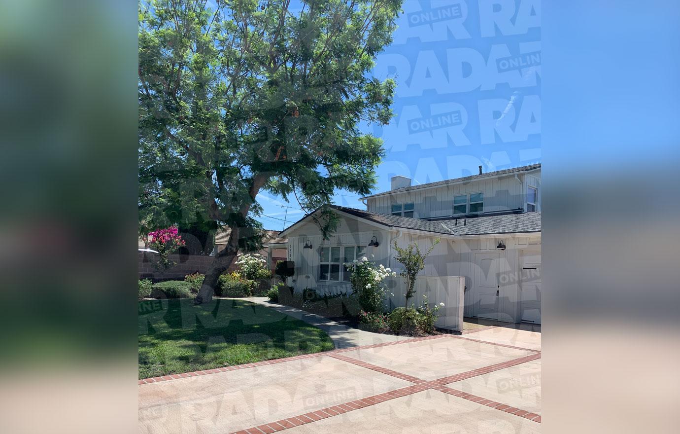 PHOTOS: Jinger Duggar & Jeremy Vuolo's Los Angeles Home Revealed
