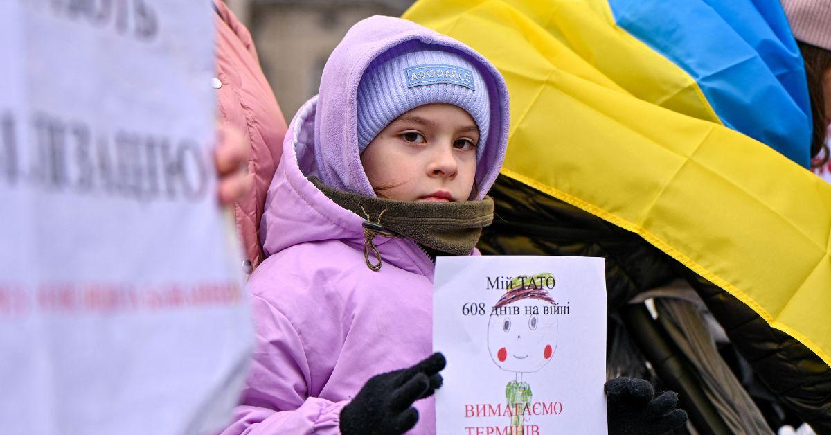 Putin Pushes Women to Have 'Eight Children' After Population Drops by 550k