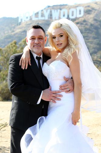 Pregnant Courtney Stodden Busts Out Of Her Wedding Dress During Vows ...