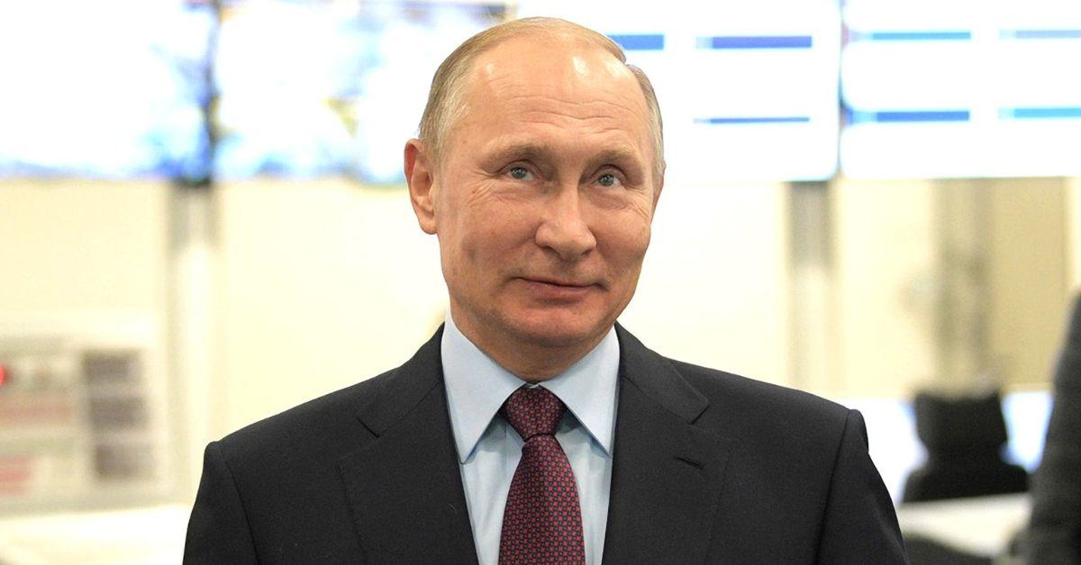 Vladimir Putin Deploys Warship Carrying Hypersonic Missiles To Ukraine