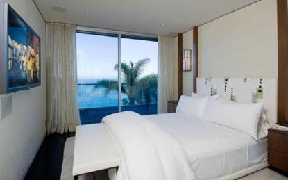 Take A Look Inside Matthew Perry’s Gorgeous Home