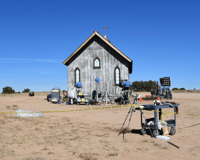 Alec Baldwin Resuming 'Rust' Filming In 2023