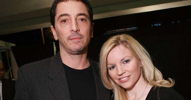 Scott Baio Reveals His Wife Has A Brain Tumor –– Thanks Fans For ...