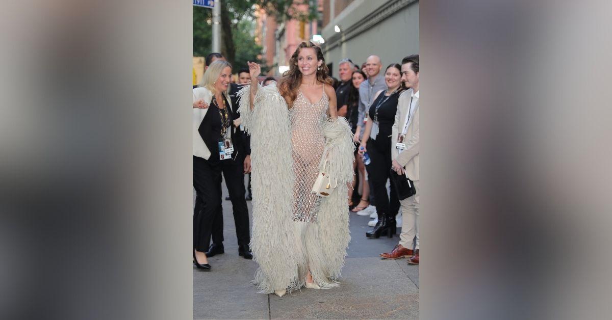 Celebrity Wardrobe Malfunctions... Including Kim's Major Dress Fail