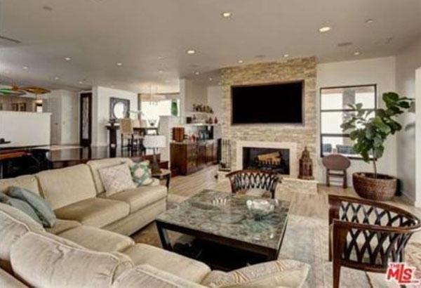 Welcome Home! See Inside Caitlyn Jenner's Malibu Retreat -- 12 Photos ...