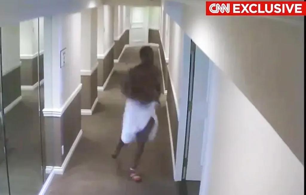 Video Diddy Seen Assaulting Ex Cassie In Unearthed 2016 Surveillance 1126