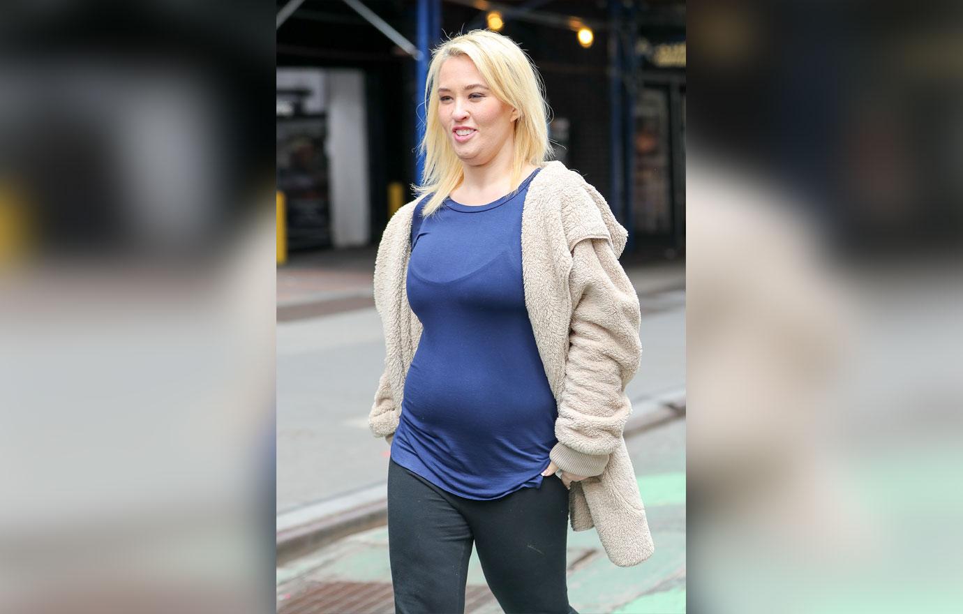 [PICS] Mama June Fat Skinny Weight Loss -- Gains Pounds After Surgery ...