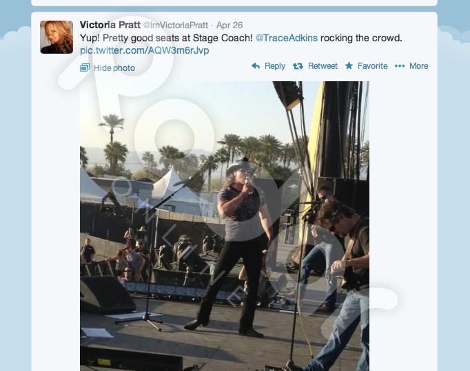 SEE The Steamy Tweets Between Adkins & His Hot Blonde Co-Star
