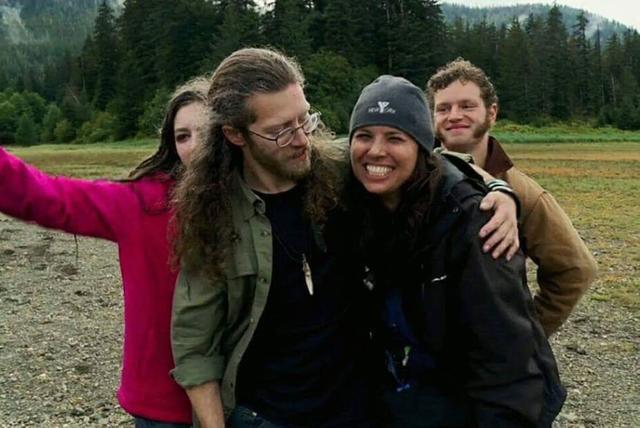 'Alaskan Bush People' Star Joshua "Bam Bam" Brown Living On Luxury Boat ...