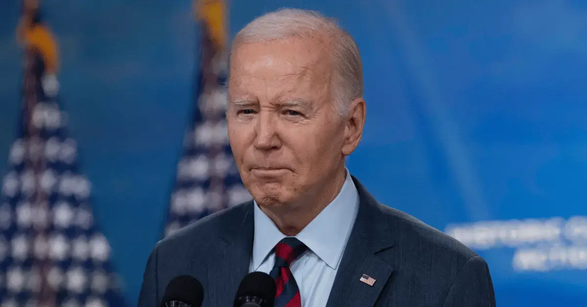 Joe Biden's Family Growing Concerned About His Age As 81-Year-Old Falls ...