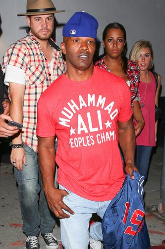 Jamie Foxx Honors Muhammad Ali In Cassius Clay Outfit
