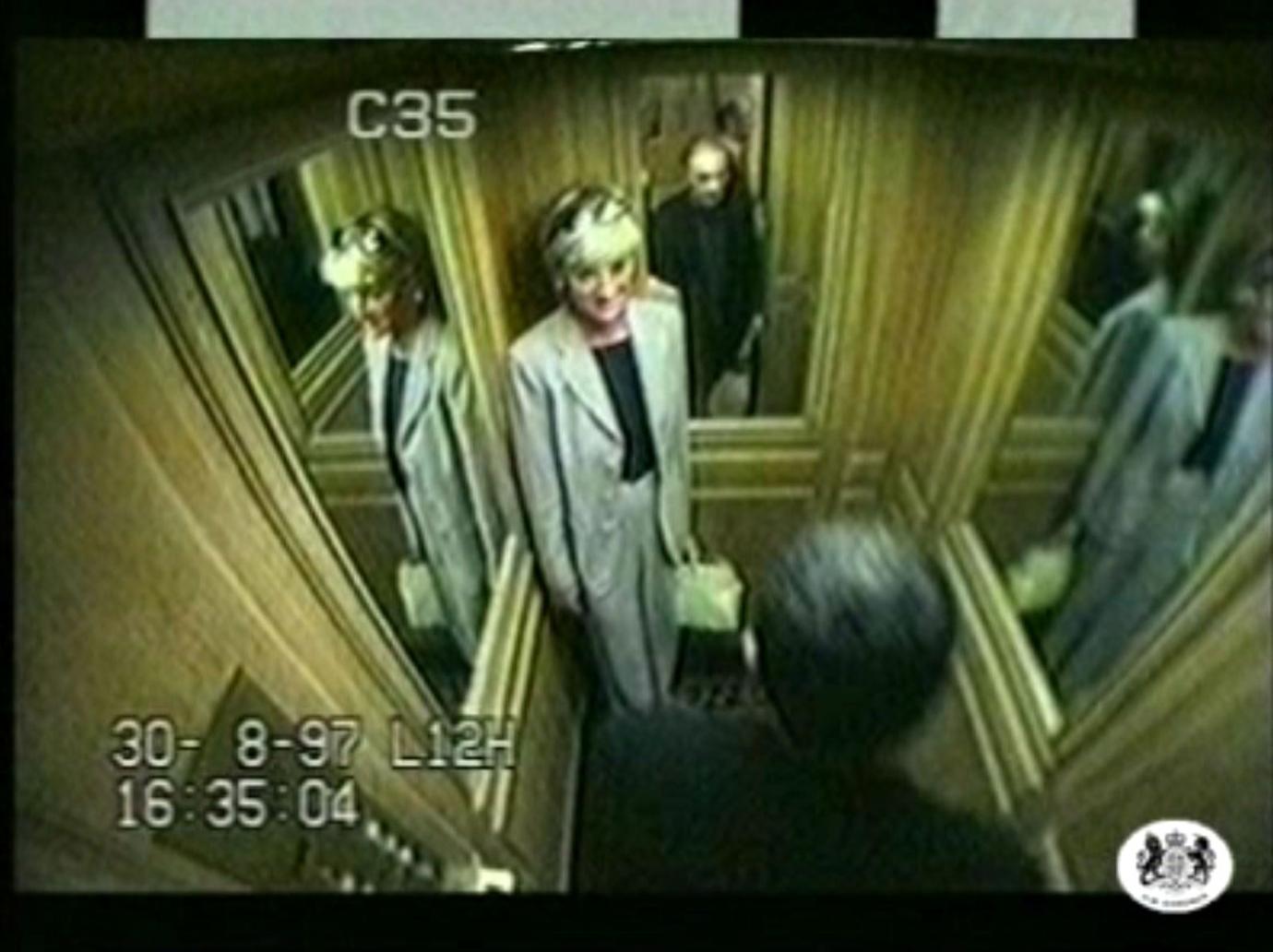 Princess Diana's Tragic Final Moments Alive In Most Shocking Photos ...