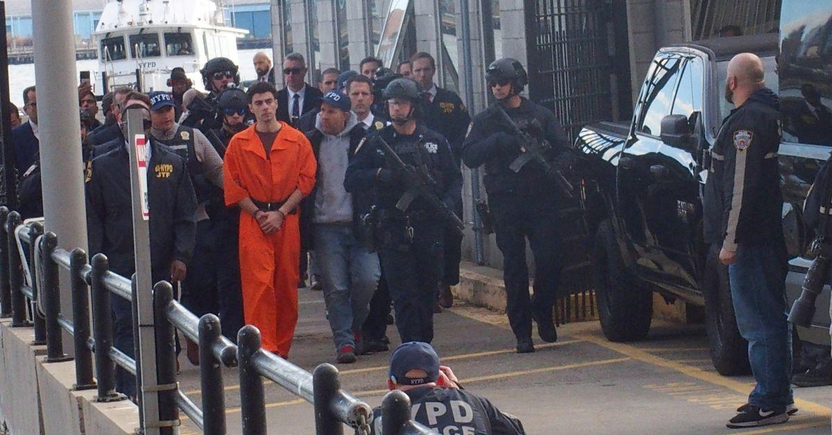 Armed Man Takes Over UnitedHealthcare HQ, Demands $1Million