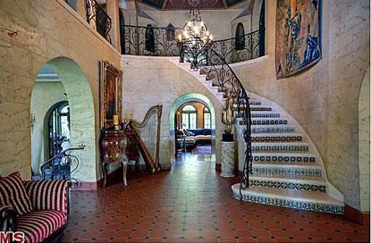 Interior Images Of Dr. Robert Huizenga's Home For Sale