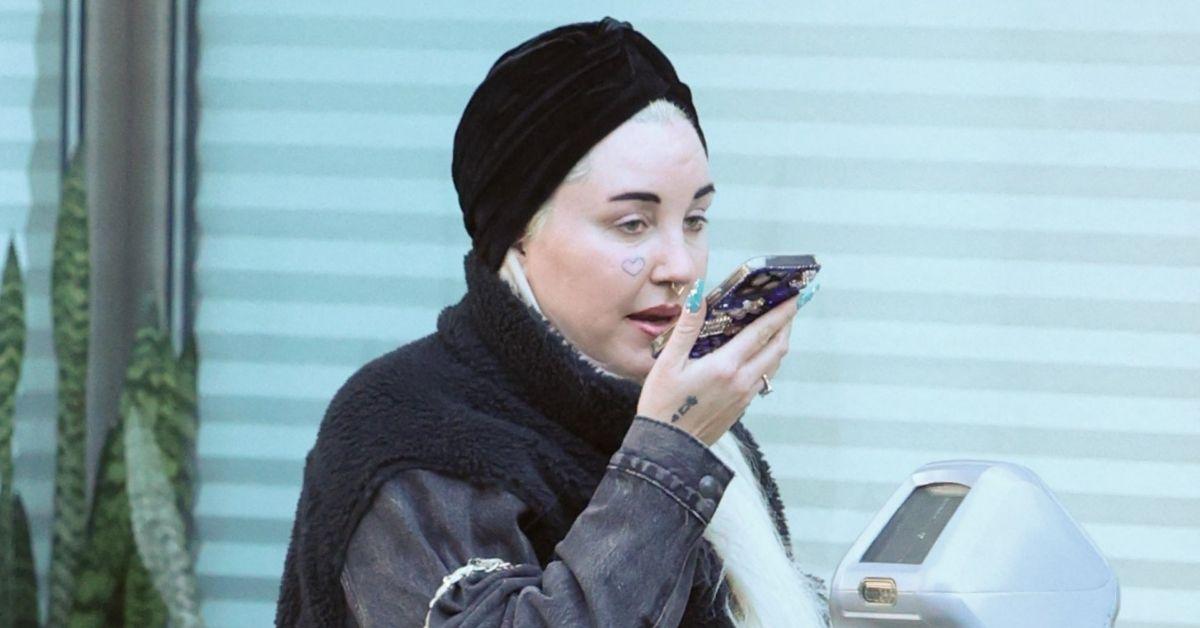Amanda Bynes' Bipolar Battle Sparks Fears She Won't Survive Hollywood