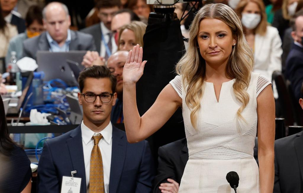 Clark Kent Look-Alike From Jan. 6 Hearing Scrubs Social Media Accounts