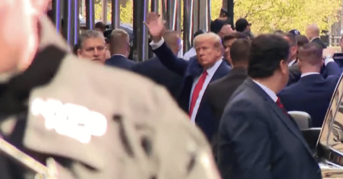 Donald Trump Placed Under Arrest & Taken Into Police Custody