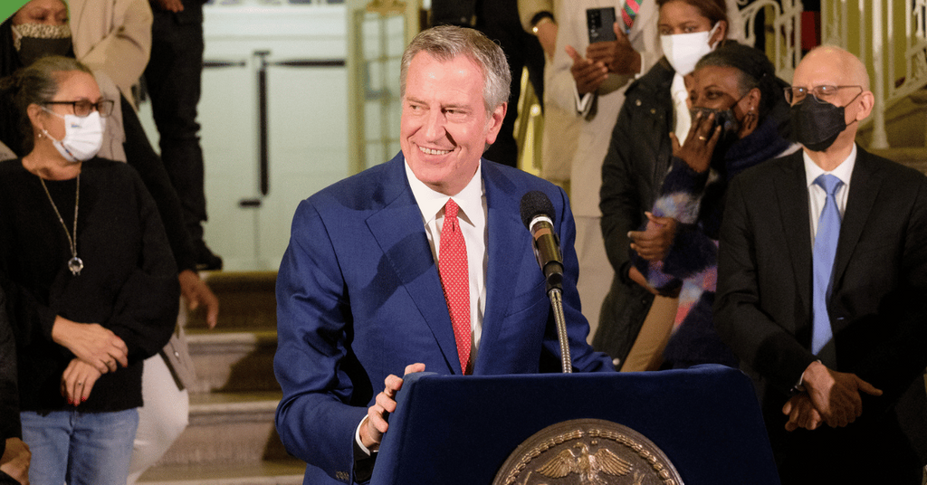 Bill de Blasio's New Girlfriend Reportedly Still Legally Married: Report