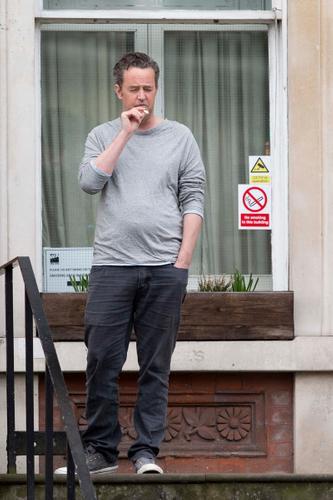 Disheveled Matthew Perry Talks To Himself In London After Missing ...