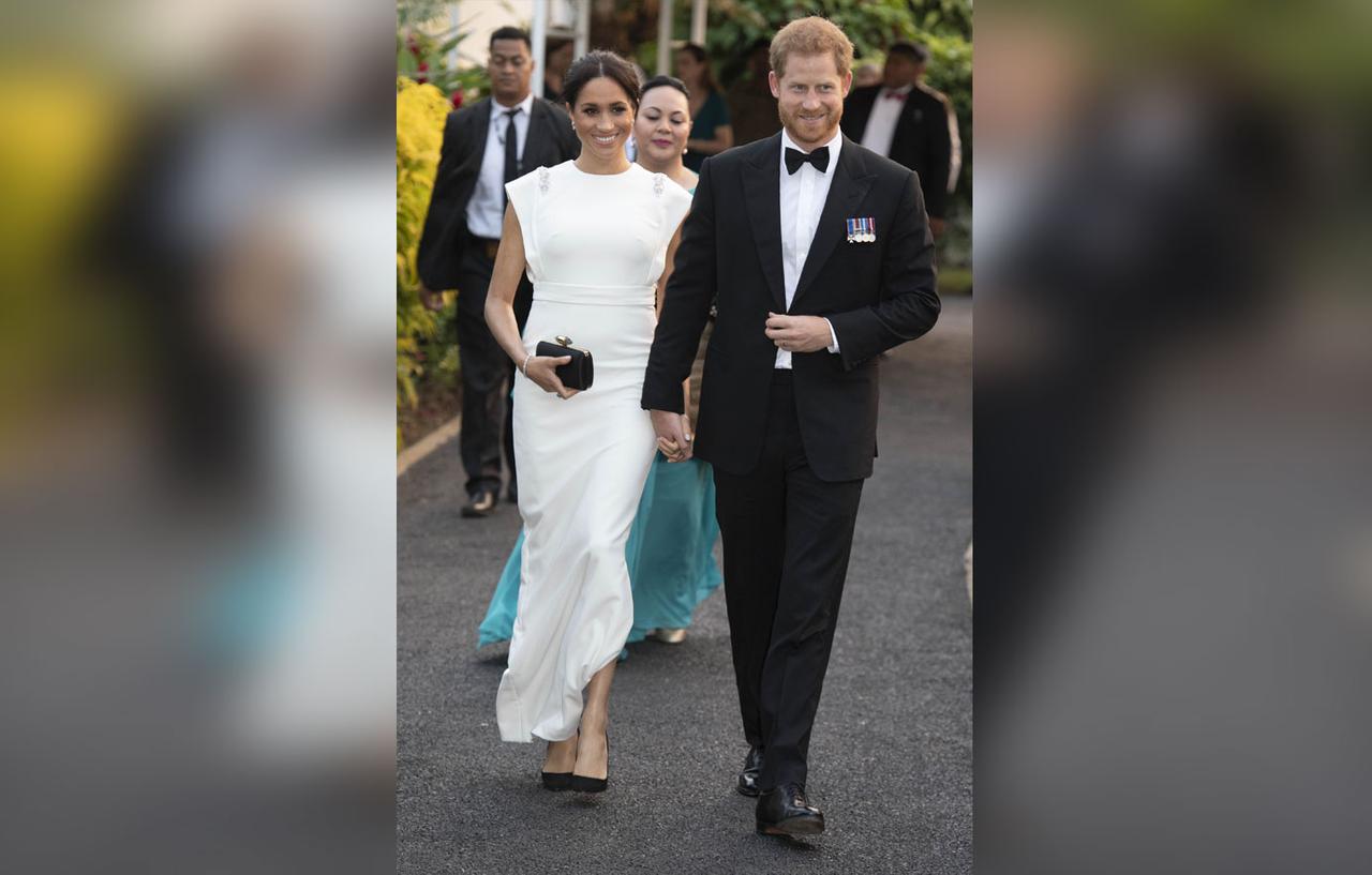 Meghan Markle Shows Off Pregnancy Style In Tonga