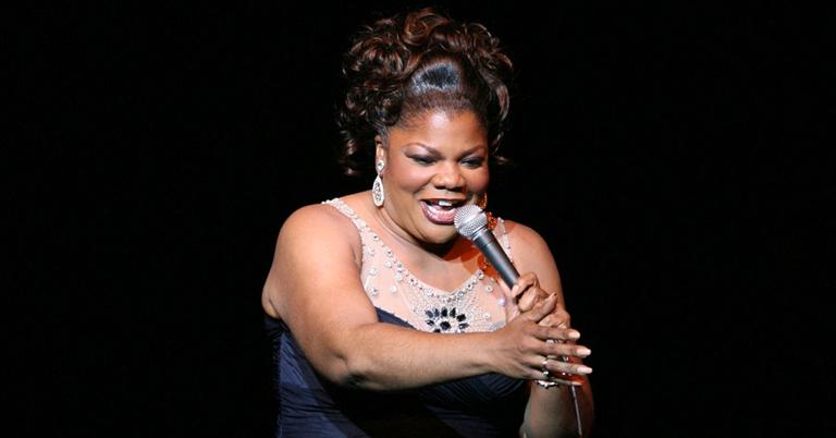 CBS Fighting Mo’Nique’s Lawsuit Over Alleged Millions Owed in Unpaid ...