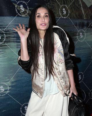 Nip Tuck Nightmare! Demi Had ‘Extensive Plastic Surgery’ To Her Face ...