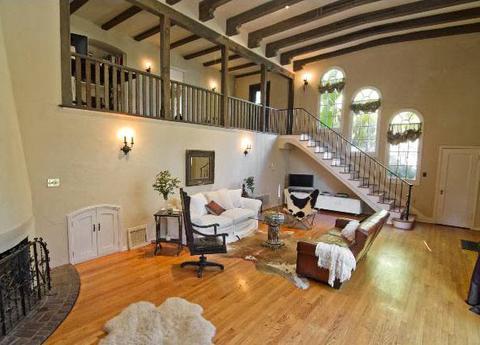 Marilyn Manson Gets A New Lair