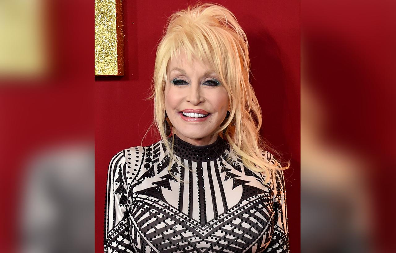 Dolly Parton's Plastic Face Fiasco Revealed In Shocking New Photos