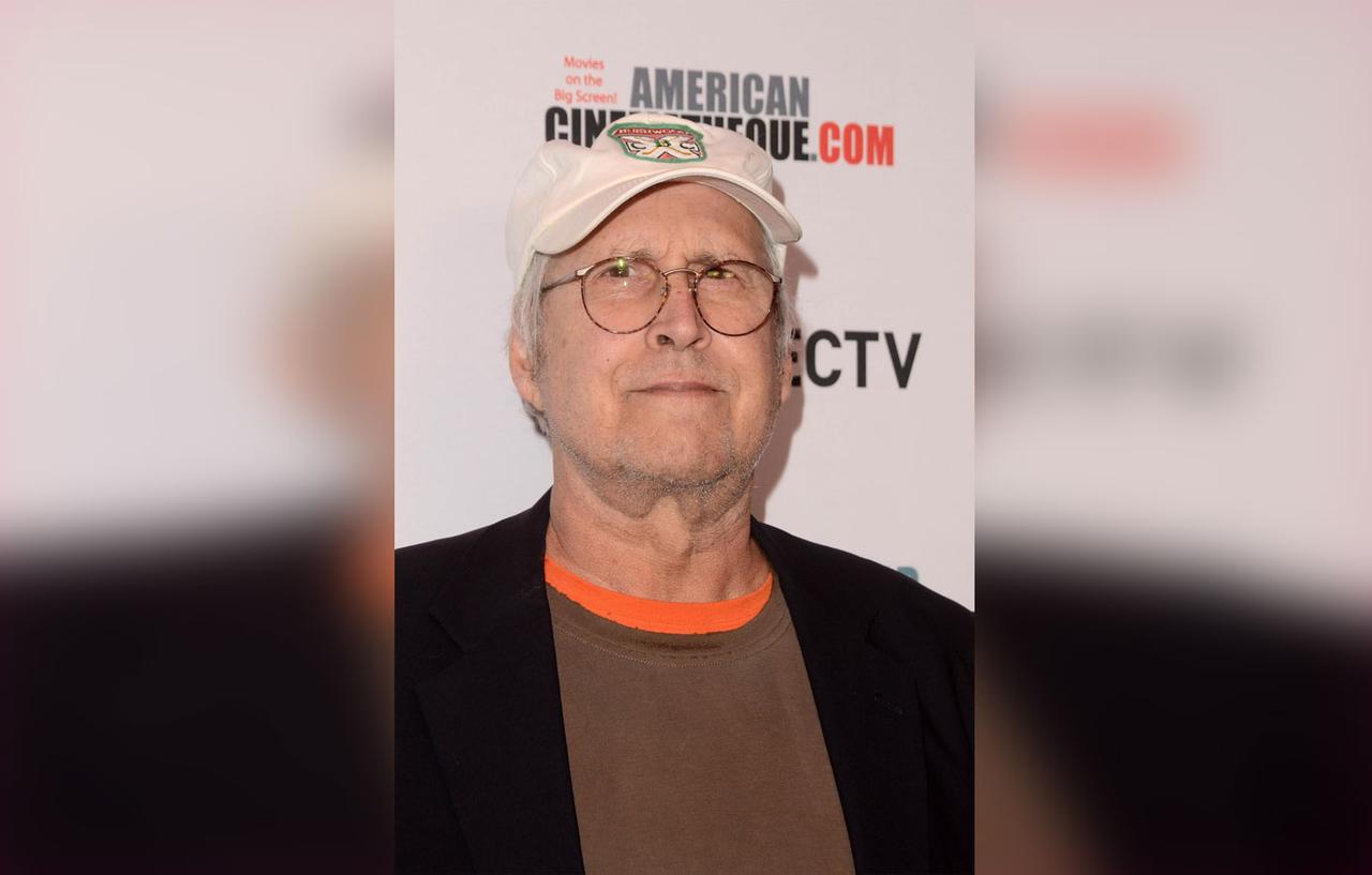 Chevy Chase – Comic Legend Loses 100 Pounds Through Surgery And Rehab ...
