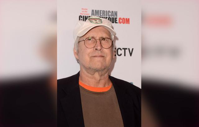 Chevy Chase – Comic Legend Loses 100 Pounds Through Surgery And Rehab ...