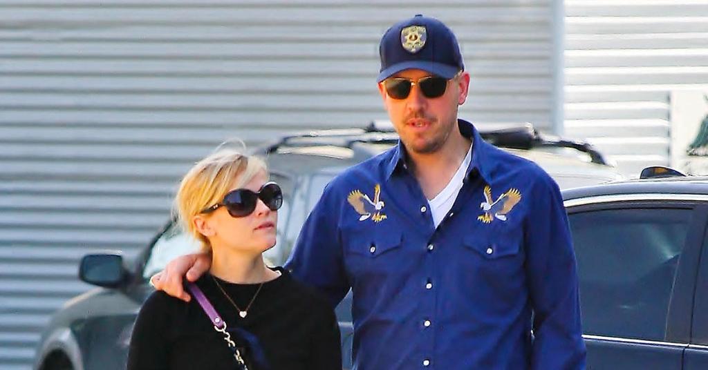Reese Witherspoon & Husband Jim Toth 'Living Separate Lives'