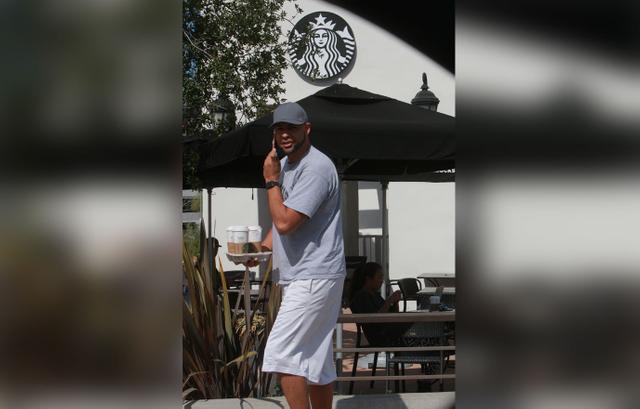 Kendra Wilkinson & Hank Baskett Still Living Together Despite Divorce