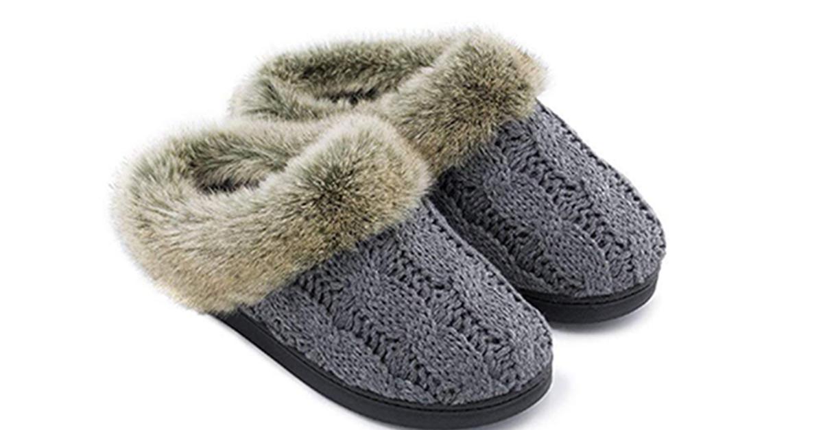 This Memory Foam Slipper Is The 'Most Comfortable Pair' Reviewers Own