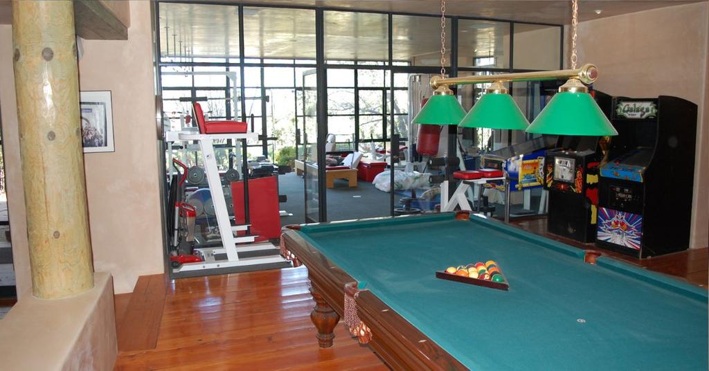 Gene Hackman's Private Life Revealed Including Love Notes and Fun Games