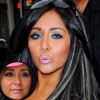 Snooki’s Electric Blue Eyes!
