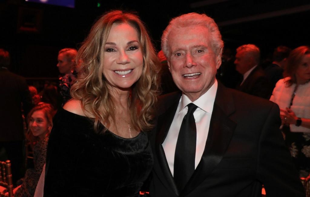 Regis Philbin Told Kathie Lee Gifford Secrets About Kelly Ripa Feud ...