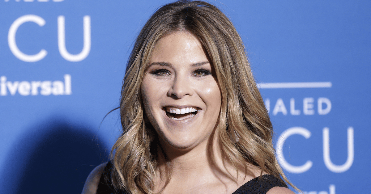 Jenna Bush Still Blames Dad George W. Bush For 2001 Underage Drinking ...
