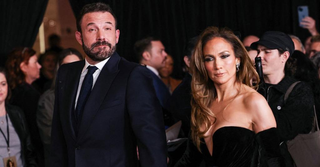 J Lo 'Seething' As Ben Affleck 'Plans To Remove His Back Tattoo'