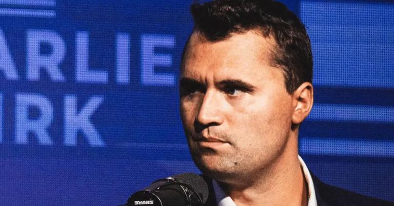 Howard Stern Blasts FCC Chair Over Host Jimmy Kimmel Scandal