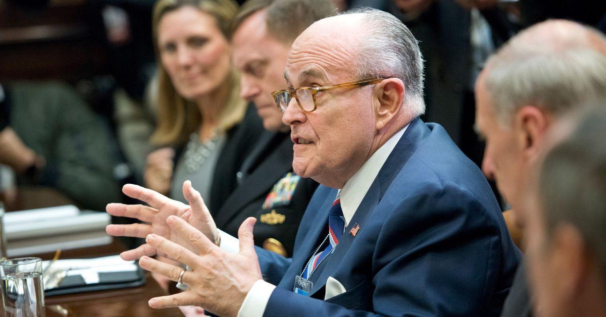 Rudy Giuliani Was Drinking & Falling Down After Losing 2008 Nomination