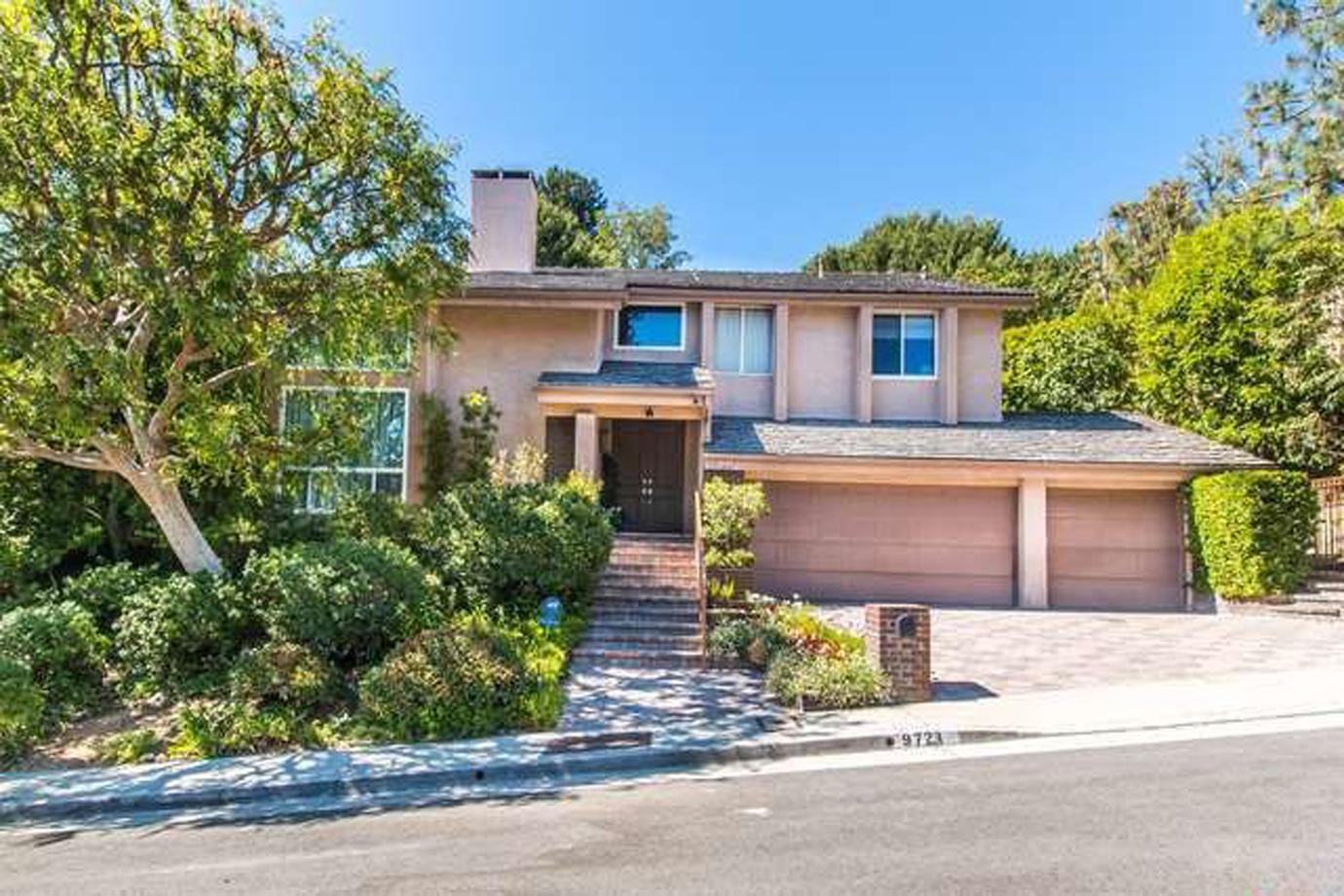 ‘Alaskan Bush People’ Living In $2.8 Million Beverly Hills Mansion Amid ...