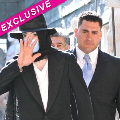 Michael Jackson's Security Guard 'Just Wants To Tell The Truth'