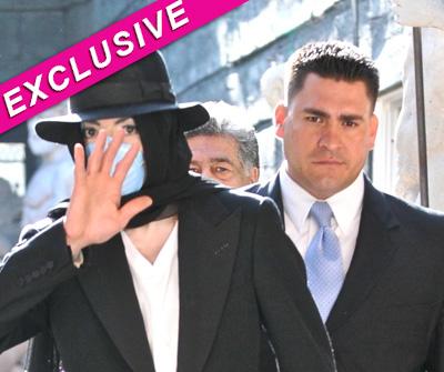 Michael Jackson's Security Guard 'Just Wants To Tell The Truth'