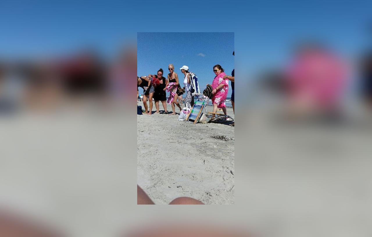 Kellyanne Conway Looks Thinner Than Ever In New Jersey Beach Day
