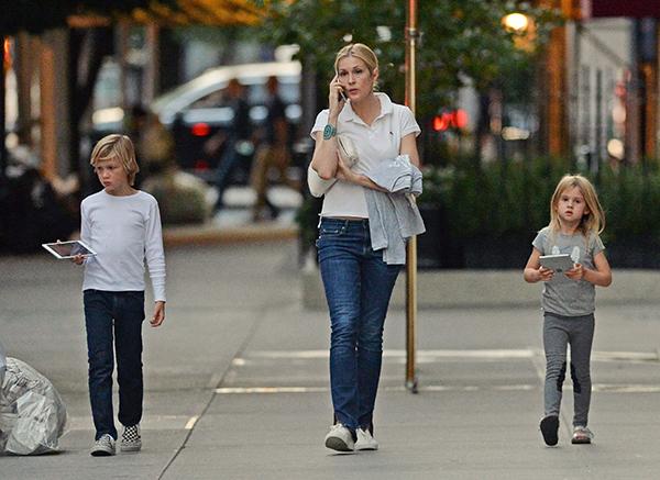 'I'm Just Afraid': Kelly Rutherford Dreading Next Court Battle For ...