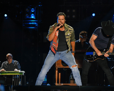 Luke Bryan Defends DeSantis Decision After Receiving Backlash