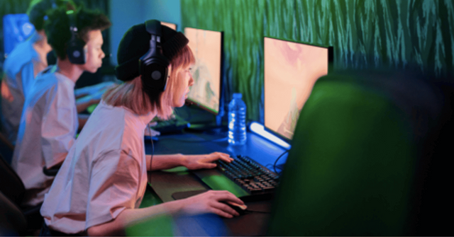 In-Game Purchases and Ethereum: Redefining Microtransactions in eSports